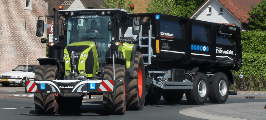 Tractor rijbewijs halen - Verkeersschool Frits van Zelst